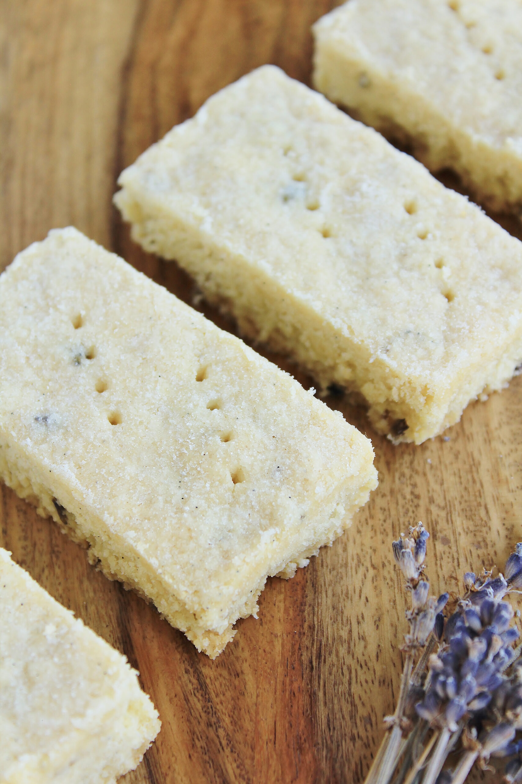 Lavender Vanilla Shortbread - Alison's Wonderland Recipes